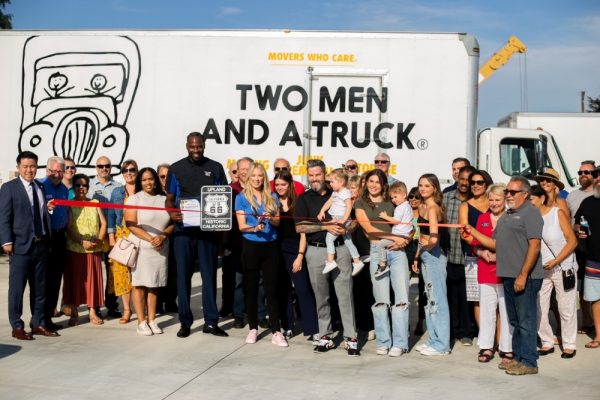 Pilot Travel Center Opens In Rialto