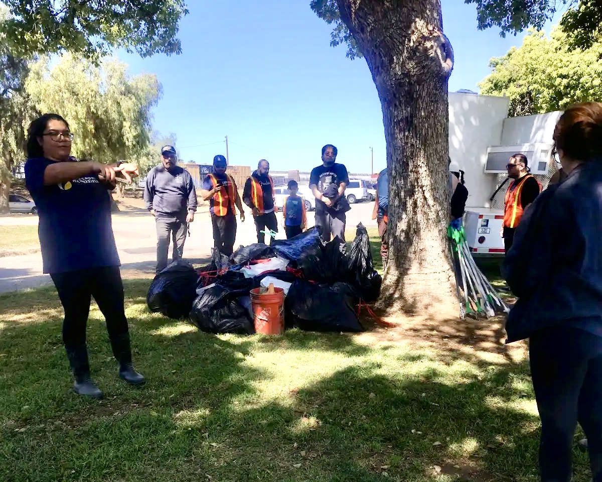 CSUSB Students Remove 500 Pounds of Trash from Santa Ana River, Urge IE ...